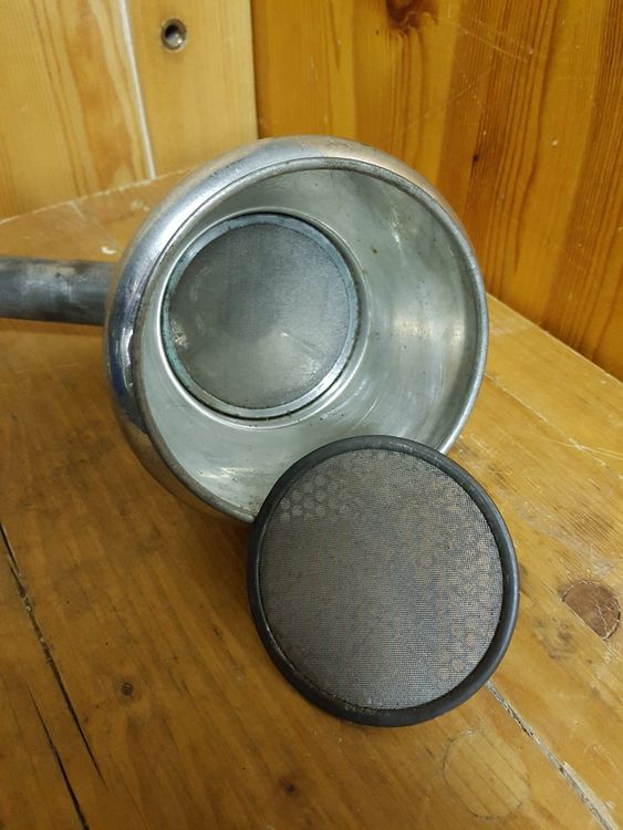 Grosser Trichter mit Fein- Sieb | Kaufen auf Ricardo