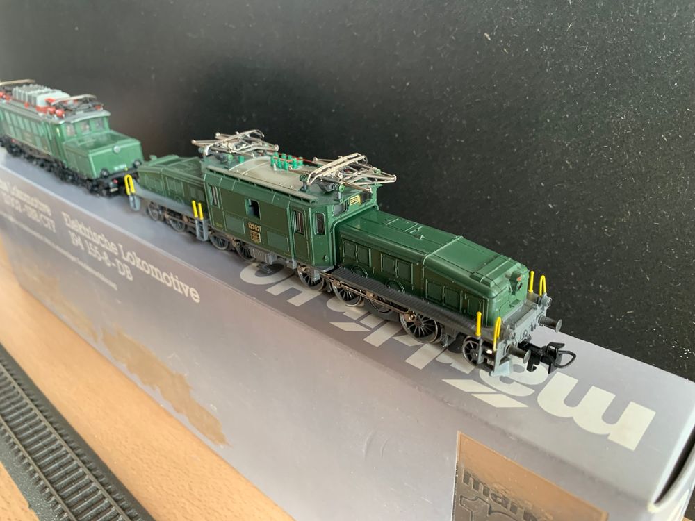 Märklin 3300 2 Elektroloks Be 6/8 III 13302 SBB+194 155-8 DB (Gebraucht ...