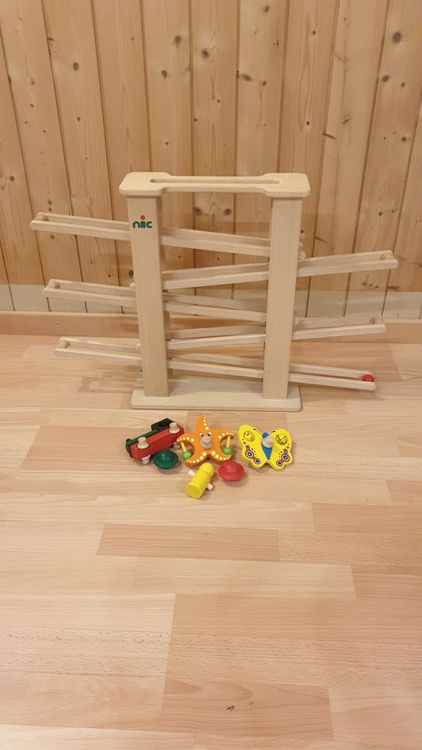 nic Holzkugelbahn mit Zubehör (Gebraucht) in Stallikon für CHF 35 – nur ...