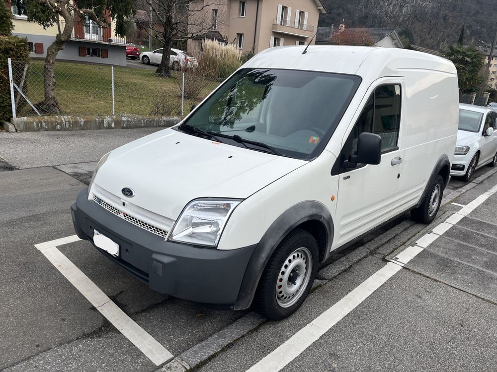 Ford Transit Connect T230 Expertisé (Gebraucht) in La Tour-de-Peilz für ...