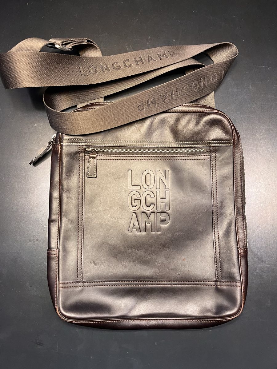 Sac pour homme Longchamps (D'occasion) à Vernier pour CHF 70 – avec ...