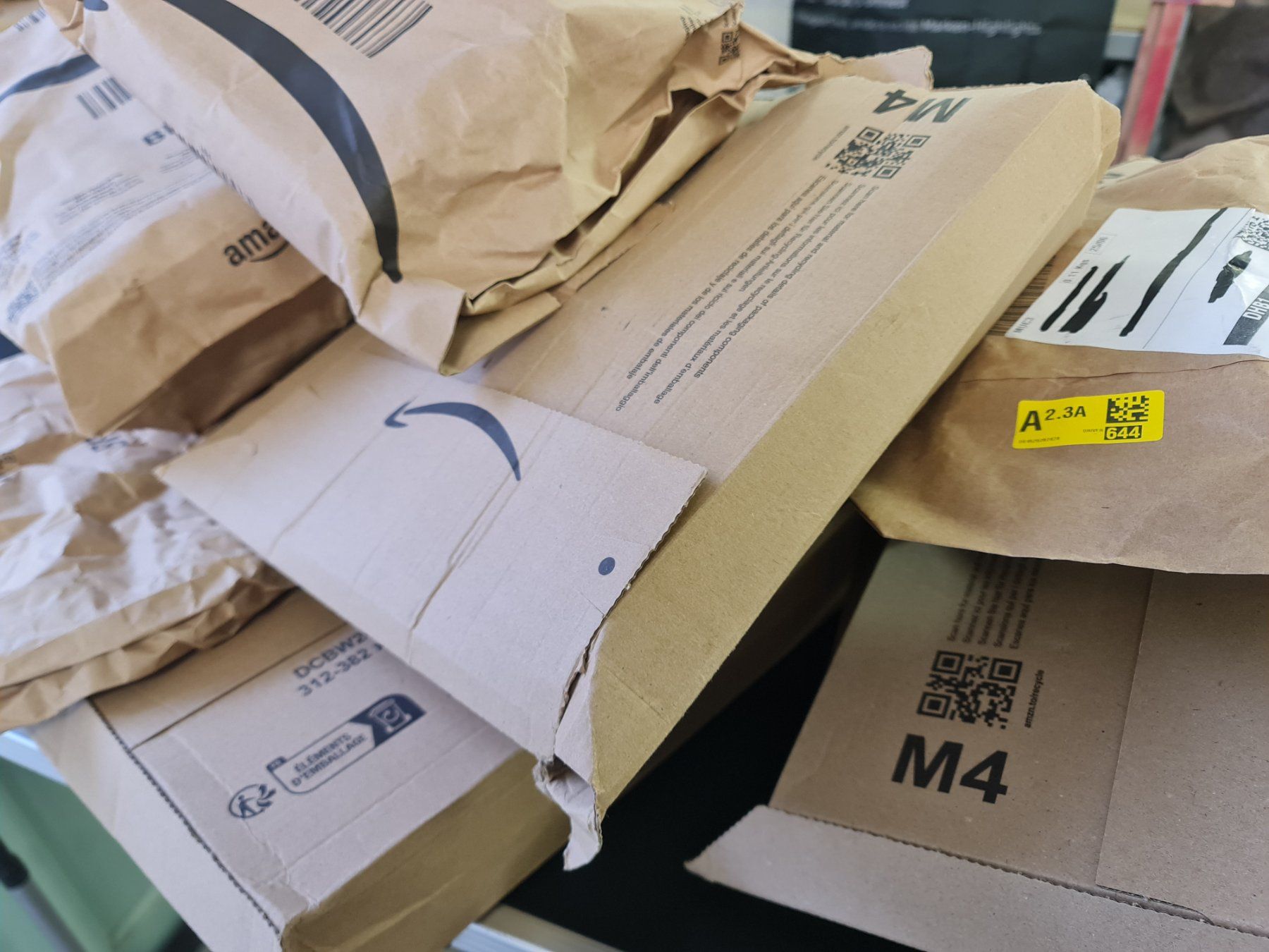 1 Amazon Mystery Pack Mystery Box / Secret Pack – Original M (Neu und ...