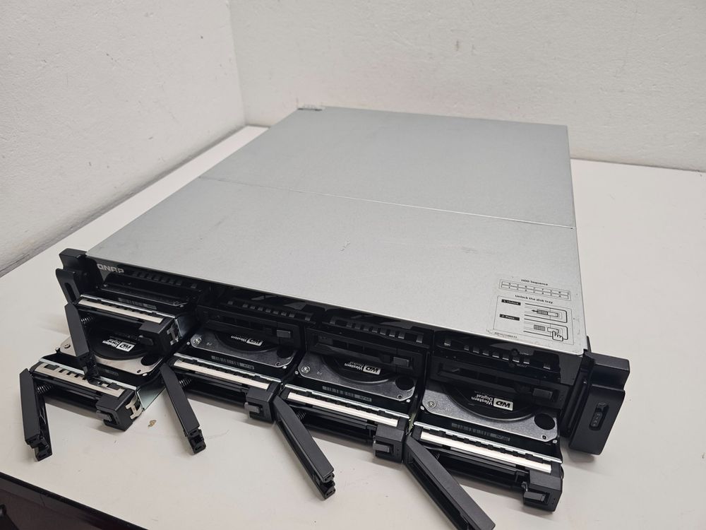 QNAP TS-879U-RP NETWORK NAS | Kaufen auf Ricardo