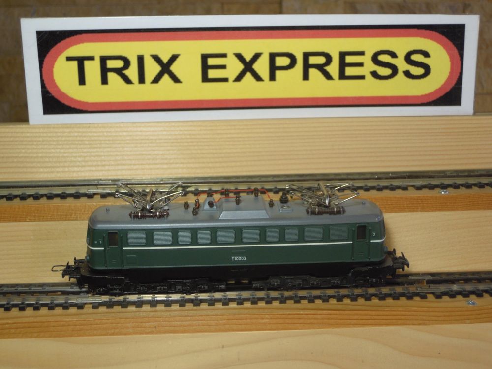 Trix Express Schnellzuglok E-10003 grün TE 234 (Gebraucht) in Saanen ...