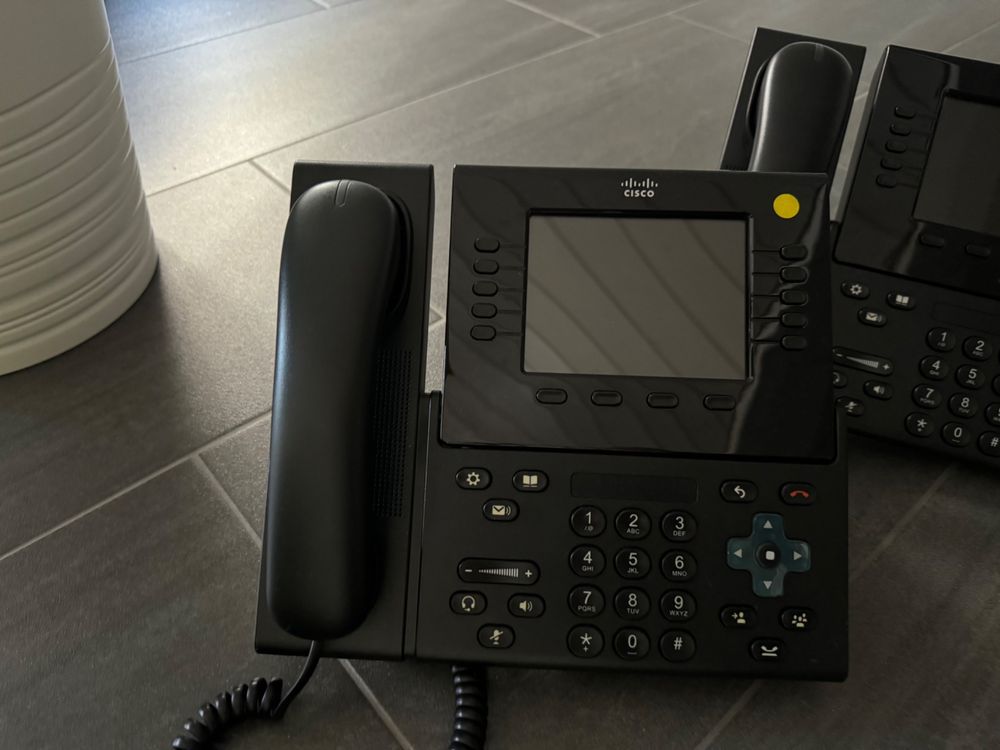 2x Telephone IP CISCO 8961 (Gebraucht) in Châtillon FR für CHF 10 – nur ...