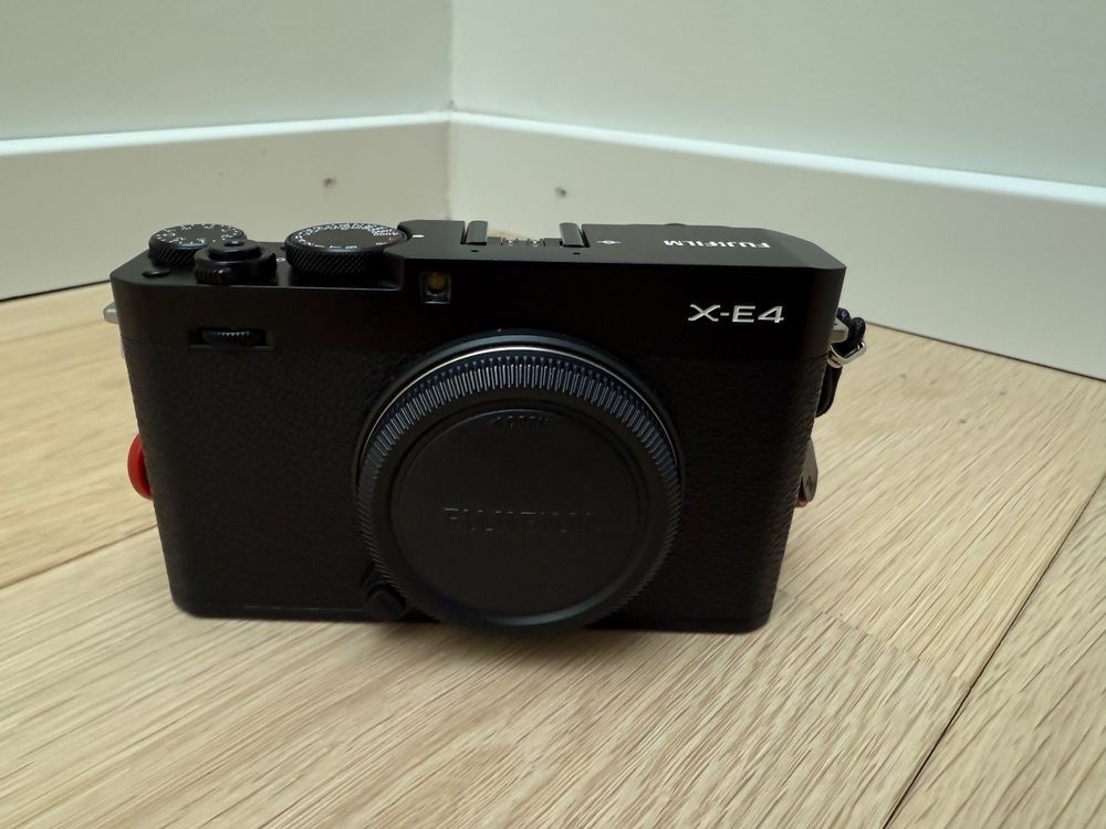Fujifilm X-E4 | Kaufen auf Ricardo