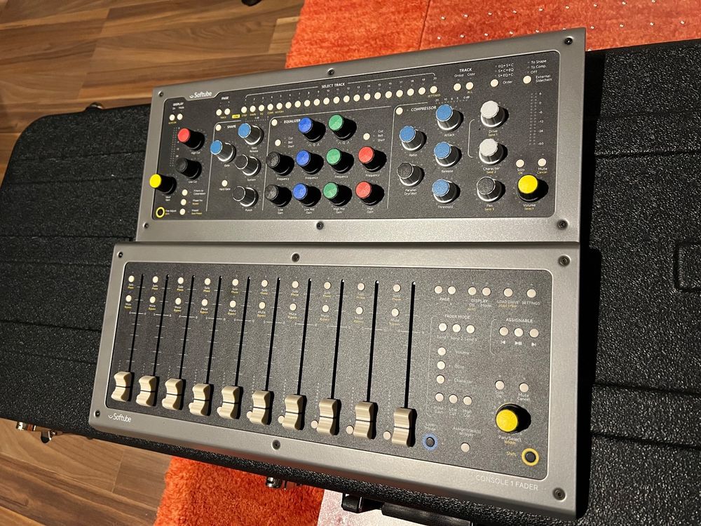 Softube Console 1 Mk 2 + Console 1 Fader (SET) (Gebraucht) in Luzern ...