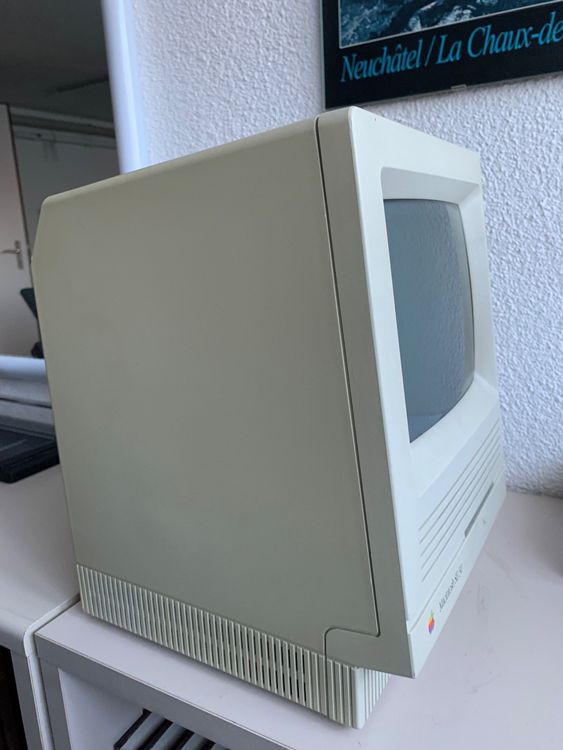 Macintosh SE/30 - Apple Computer Inc. Cupertino 1988 | Kaufen auf Ricardo