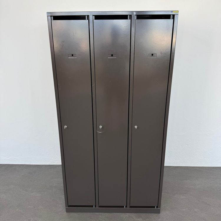 Stalgo Classic Garderobenschrank (Gebraucht) in Schönenwerd für CHF 149 – nur Abholung auf ...