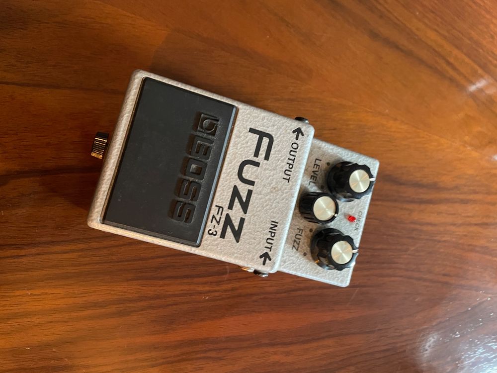 Boss fz-3 fuzz pedal effekt (Gebraucht) in für CHF 120 – mit Lieferung ...