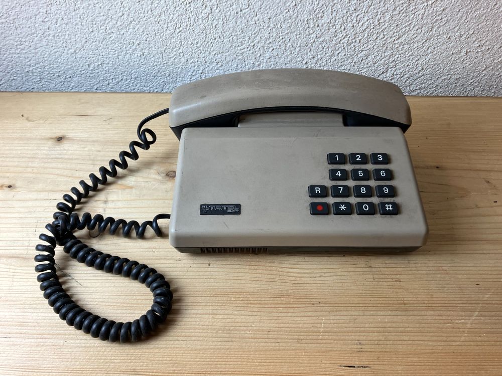 Tritel Elm 2 Vintage Telefon PTT Tischstation (Defekt) in Fislisbach ...