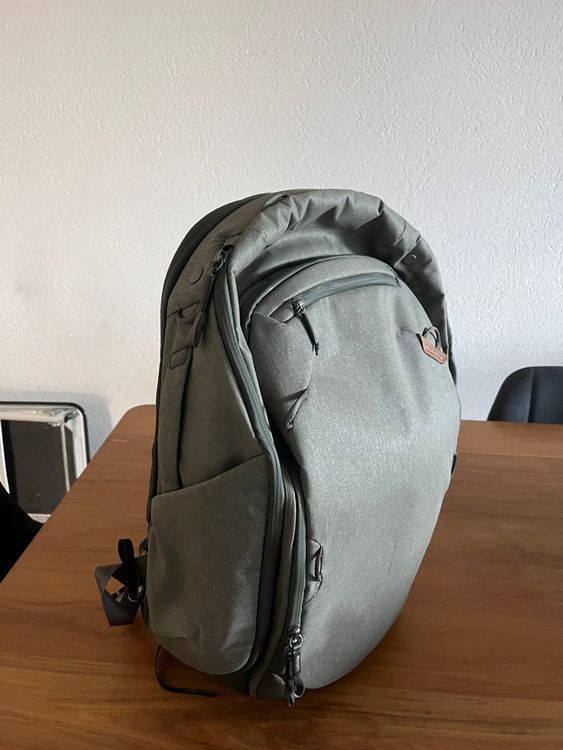 Peak Design Travel 45L + Camera Cube 6L (backpack photo) (Gebraucht) in ...