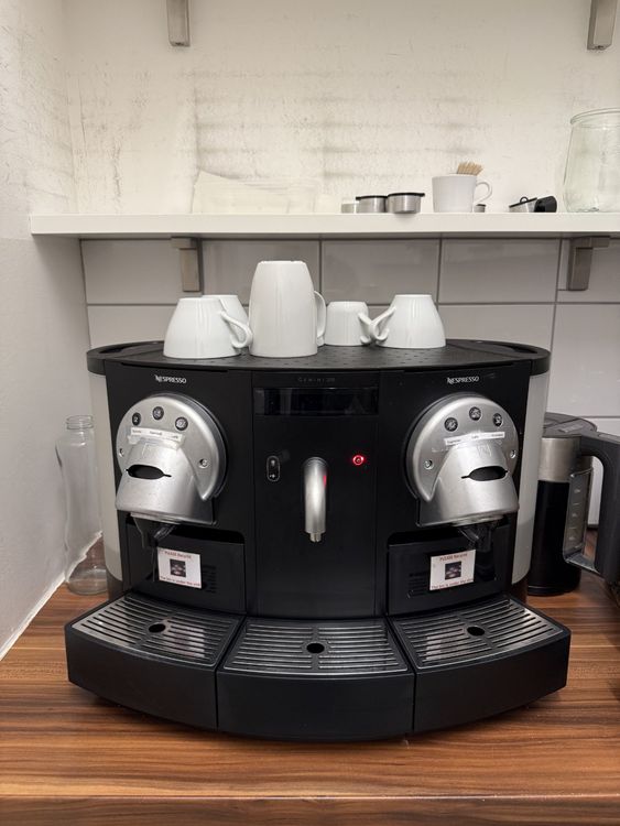 Nespresso Gemini Kaffeemaschine | Kaufen auf Ricardo