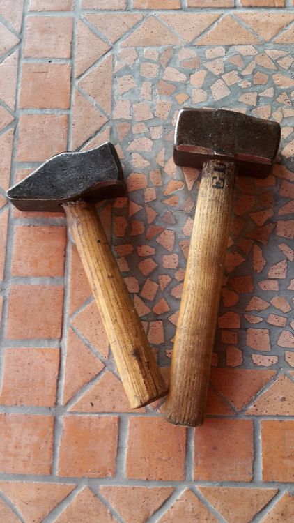2 antike Hammer, Swiss Made (Gebraucht) in Burgdorf für CHF 94 – mit ...