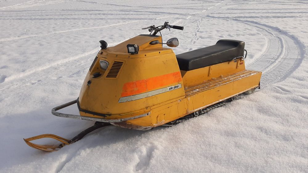 Schneemobil, Ski-Doo Alpine / Valmont, Bombardier- Rotax | Kaufen auf ...