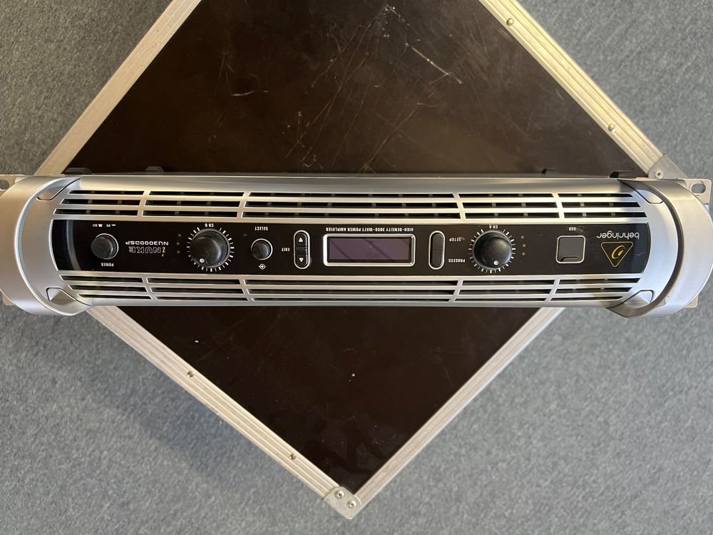 Amplificateur Behringer NU3000DSP (Gebraucht) in Jongny für CHF 130 ...