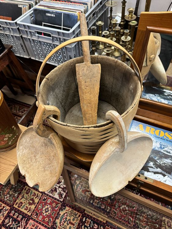 Antiker Holz Milchkessel , Schöpfkellen, Handarbeit, Jahrgan (Gebraucht) in Chur für CHF 150 ...