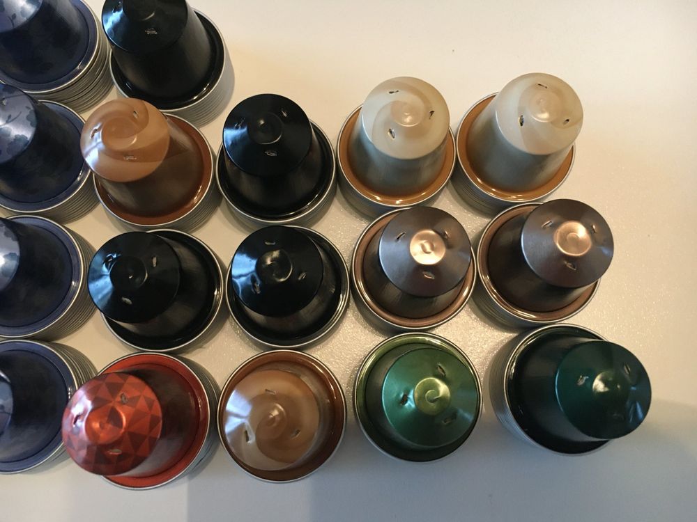Nespresso Kapseln leer 250 Stück z. Basteln u.s.w. (Gebraucht) in Dällikon für CHF 5 – mit ...