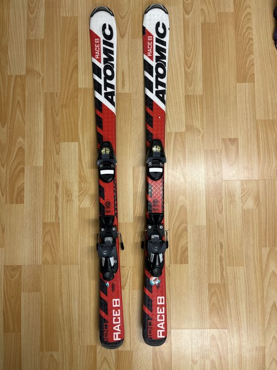 Atomic Race 8 Ski, 120 cm - Perfekt für junge Skifahrer! (Gebraucht) in Zürich für CHF 5 – nur ...