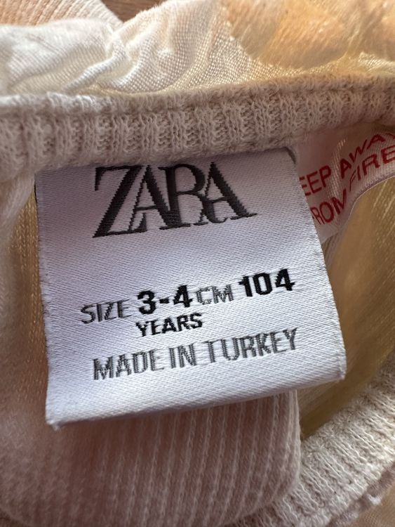 Zara Body mit Kragen, Grösse 98/104 (Gebraucht) in Safenwil für CHF 2 ...