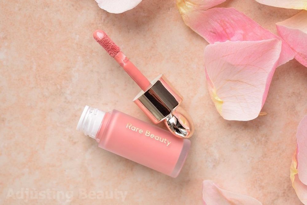 Rare Beauty soft pinch liquid blush Hope Mini | Acheter sur Ricardo Rare Beauty soft pinch liquid blush Hope Mini | Acheter sur Ricardo