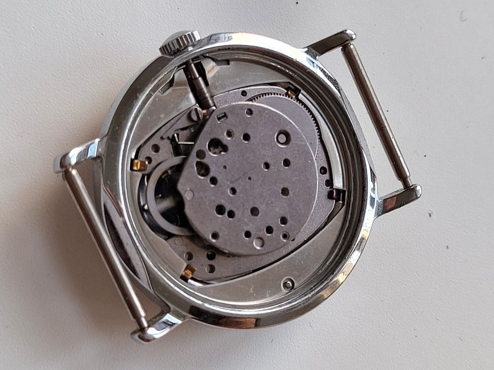 Timex Handaufzug mit Datum Made in Taiwan (Gebraucht) in Allschwil für ...