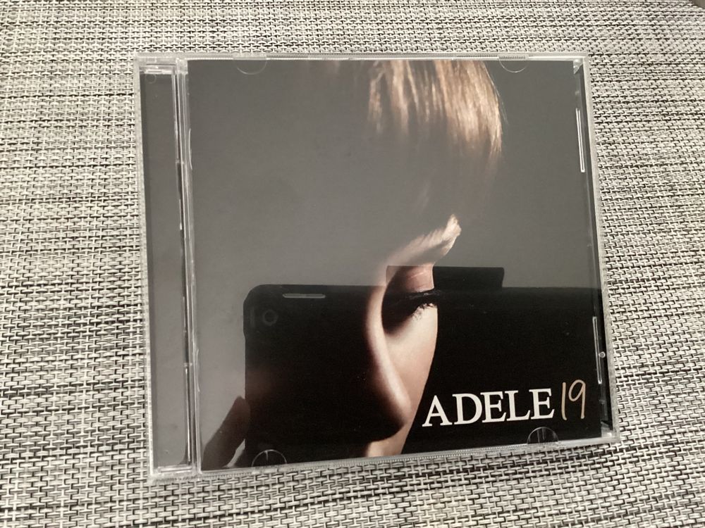 Adele – 19 (2xCD) (Gebraucht) in Wil AG für CHF 1 – mit Lieferung auf Ricardo kaufen