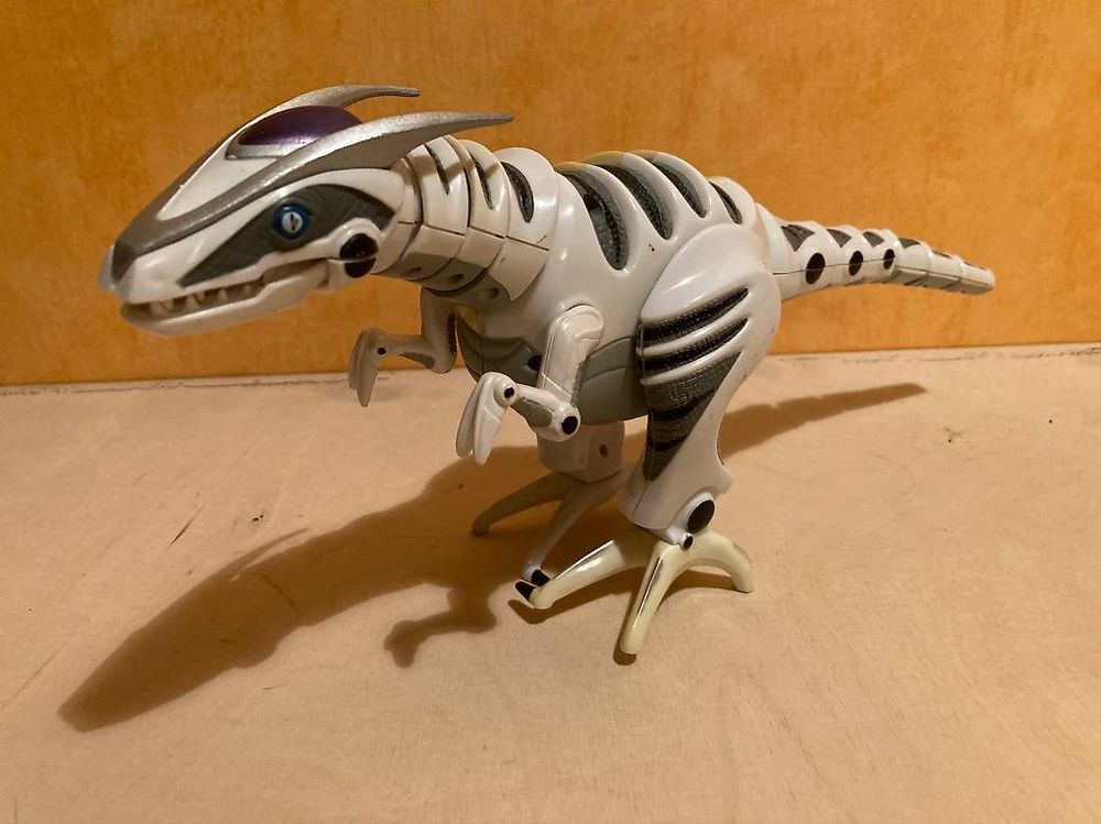 Dinosaure robot Roboraptor jouet vintage années 90 (Gebraucht) in ...