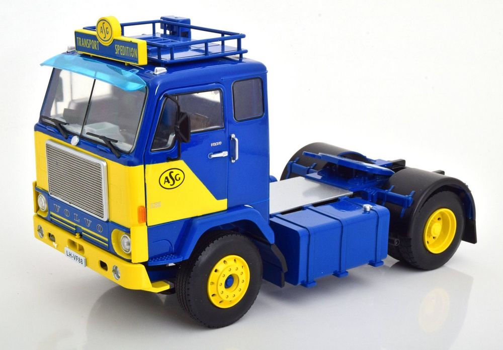1:18 RK Volvo F88 1965, blue/yellow ASG (Neu und originalverpackt) in ...