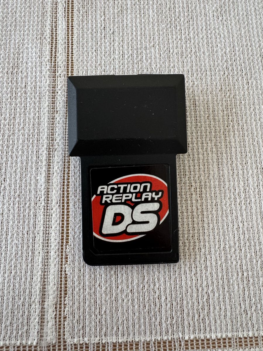 Action Replay DS - Unlock New Game Levels & Features! (Gebraucht) in ...