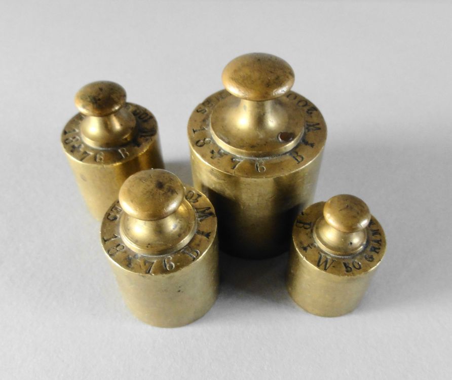 4 Messing Gewichte BASEL 1876 (Gebraucht) in Reiden für CHF 20 – mit ...