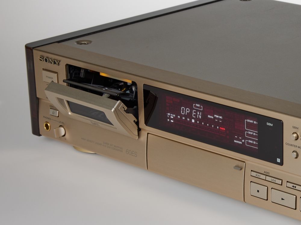 Sony DTC-60ES – DAT Recorder der ES-Serie | Laufwerksschaden (Gebraucht ...