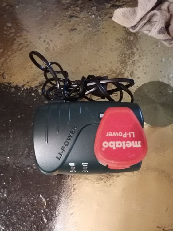 Ladegerät Metabo LC40 INKL AKKU alles Neu!! (Gebraucht) in Einsiedeln ...