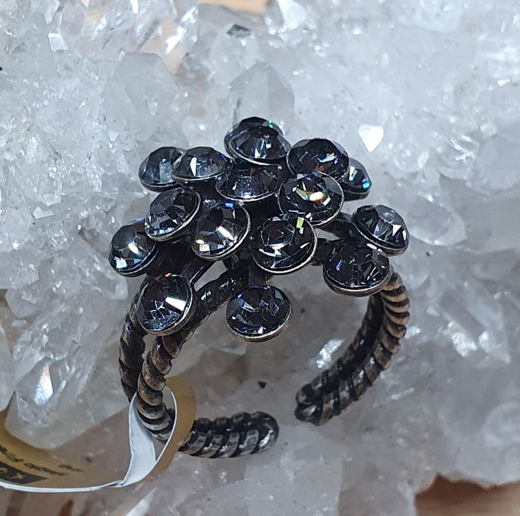 Neuer Ring von KONPLOTT Magic Fireball, Grössenverstellbar (Neu und originalverpackt) in Wilen b ...