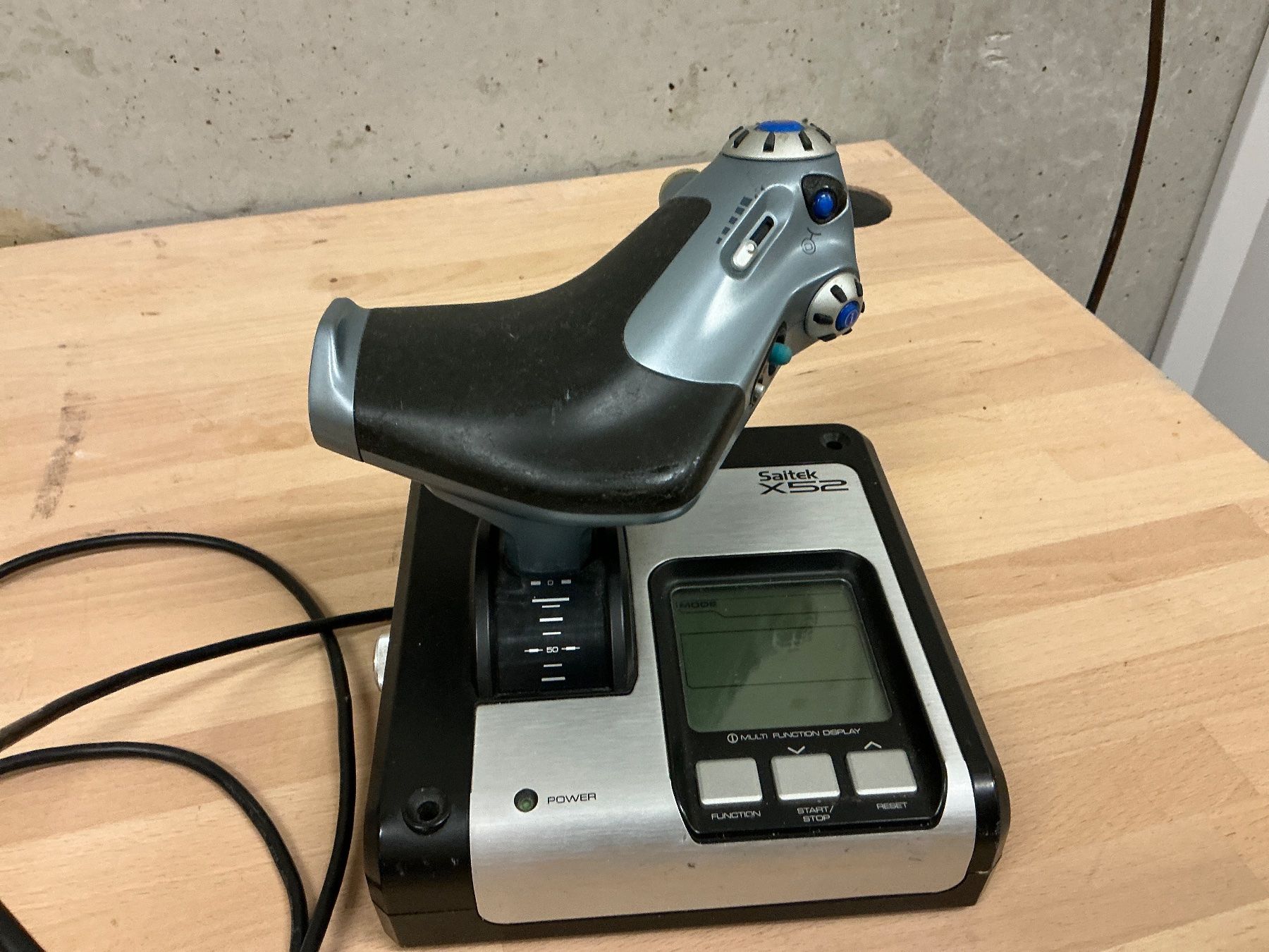 Logitech X52 Professional HOTAS – Joystick und Schubregler (Gebraucht ...