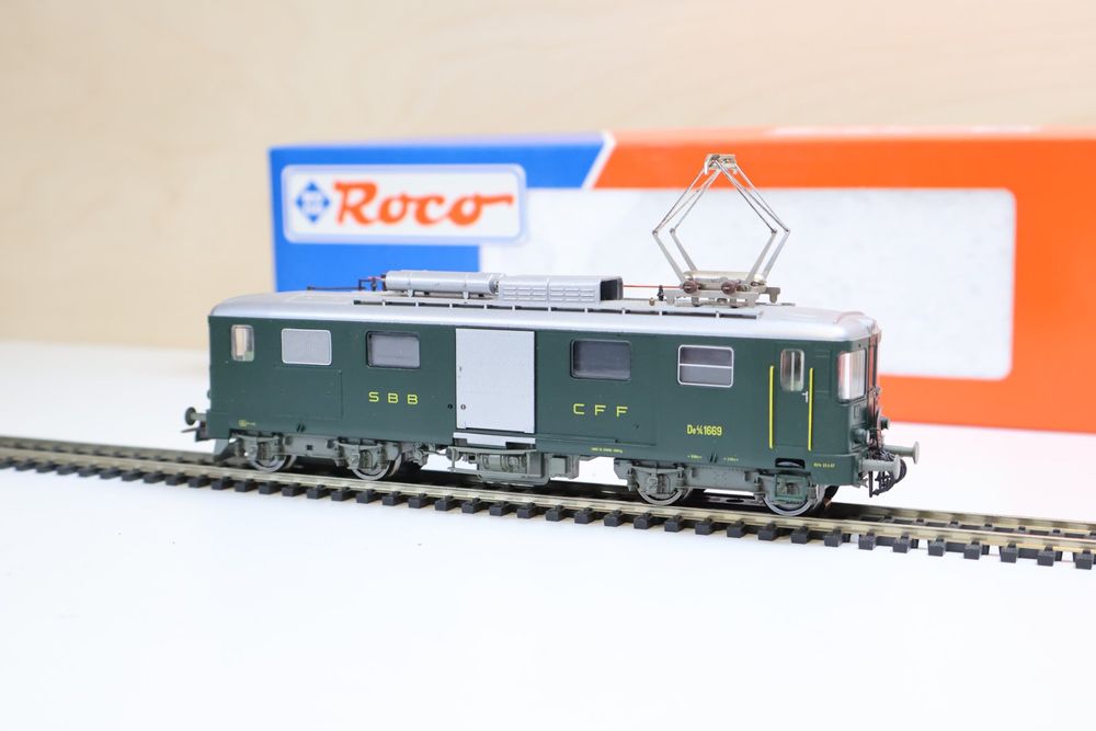Roco SBB E-Lok Gepäcktriebwagen H0 69537 - Digital AC (Gebraucht) in ...