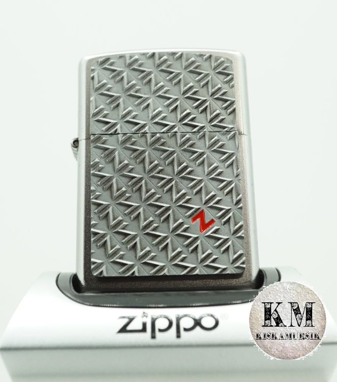 ZIPPO® ZZZ - DESIGN - HEAVY PLATE - 2020 - UNGEZÜNDET (Neu (gemäss Beschreibung)) in Mels für ...