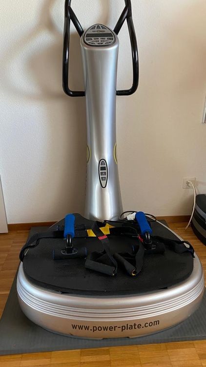 Power Plate Pro5 next Generation Swiss Edition (Gebraucht) in Pfäffikon ...
