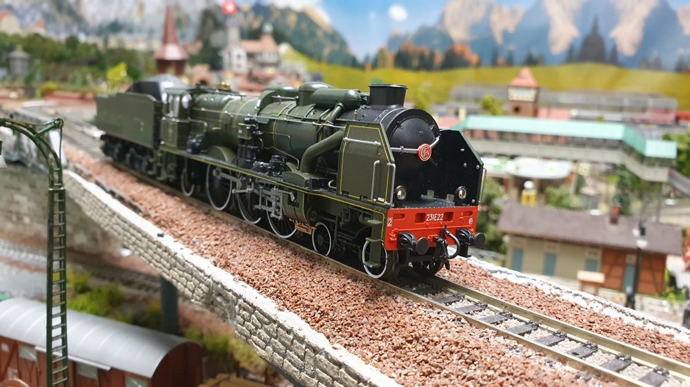 Dampflok 231E22 SNCF von Roco (Neu (gemäss Beschreibung)) in Bottmingen ...