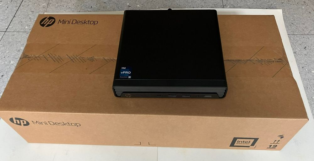 Fabrikneuer "HP PC Pro DM 400 G9 Mini - 16GB RAM - Intel i5" (Neu und ...