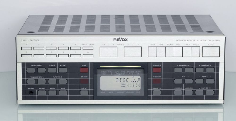 Revox B-285 Receiver Verstärker (Defekt) in Trimbach für CHF 199 – nur ...