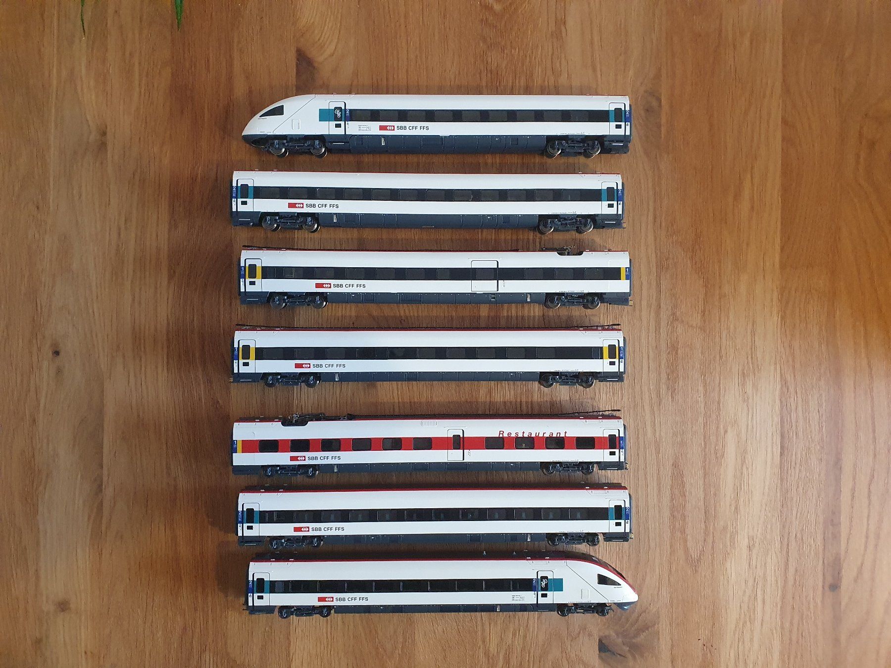 Roco SBB ICN 7-teilig (DCC Zimo Sound-Decoder) (Gebraucht) in Corsier ...