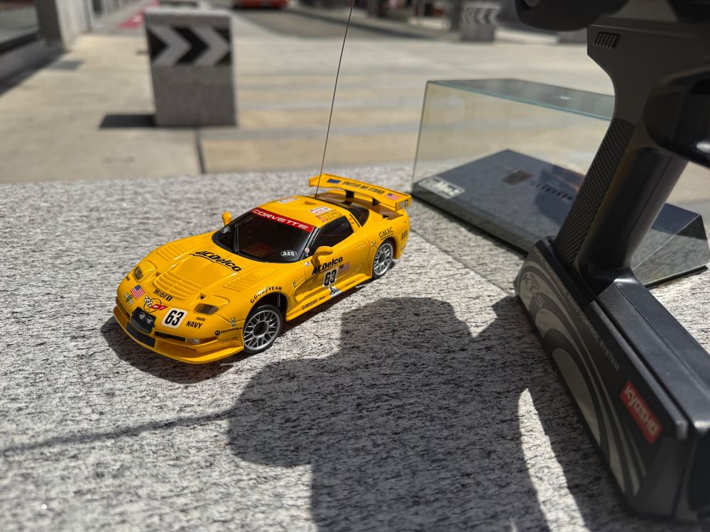 Vintage Kyosho Mini-Z Chevrolet Corvette C5-R 2002 Ko Propo (Usato) a ...