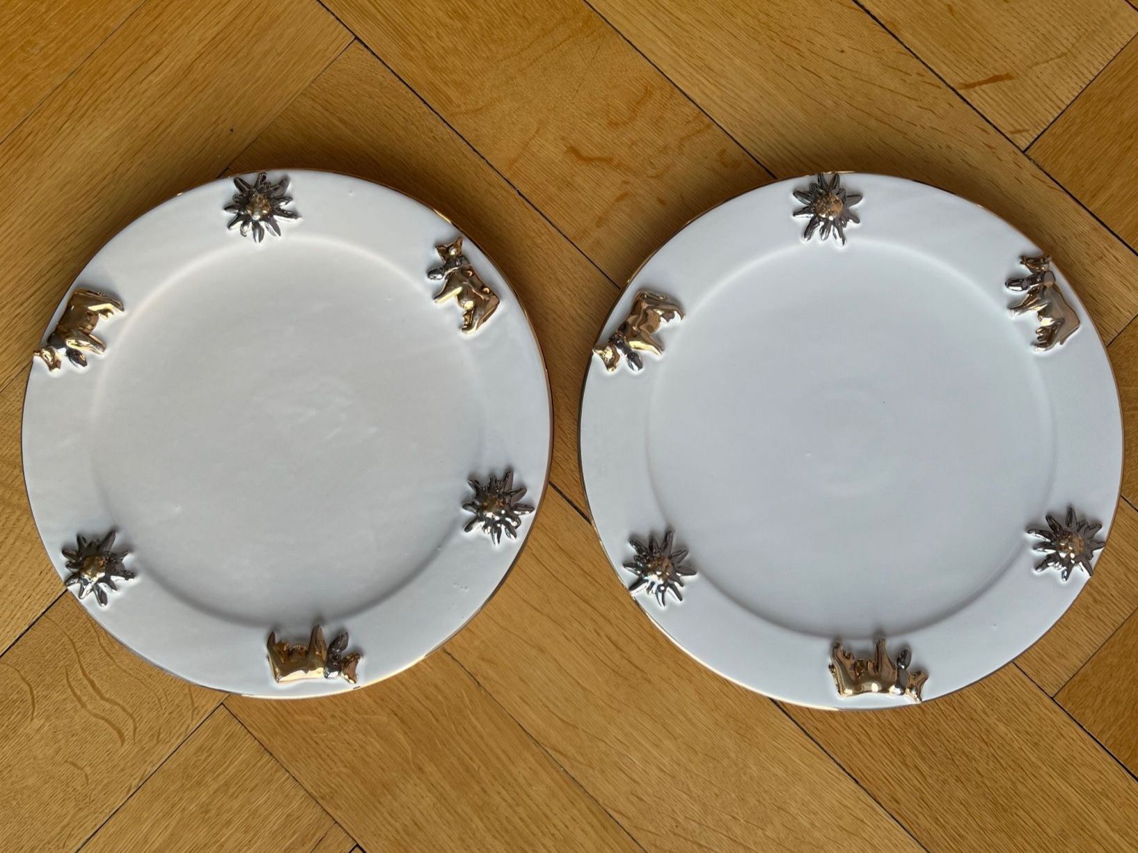 2 Teller Terra Schweiz Keramik, Edelweiss und Kühe, Goldrand (Gebraucht ...