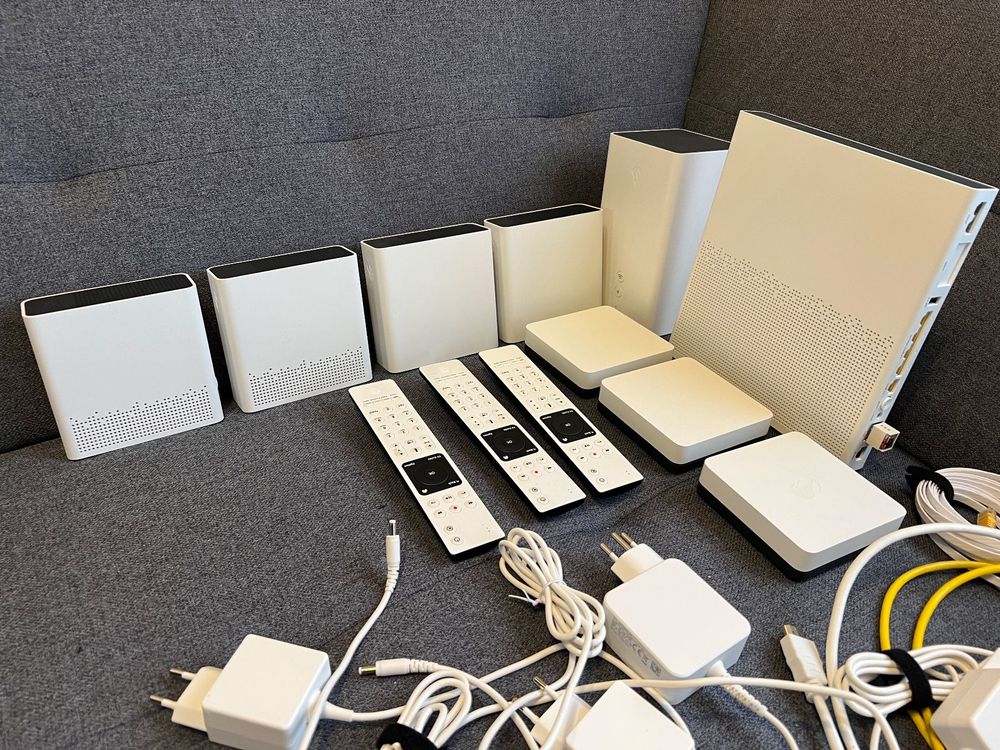 Swisscom Wlan Box Router Internet TV Kabel Glasfaser Set | Kaufen auf ...