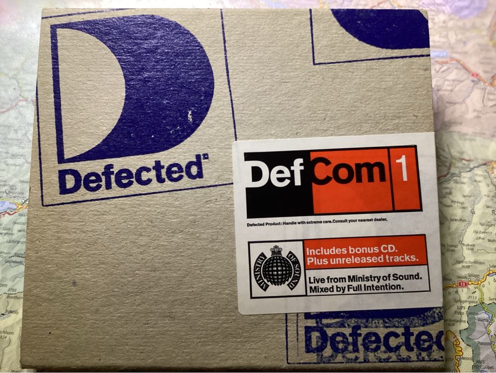 2CD Various – DefCom 1 (Gebraucht) in Wil AG für CHF 4.5 – mit ...
