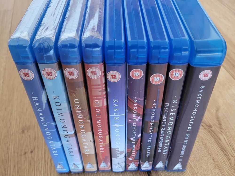 Monogatari Blu-Ray Series (Neu (gemäss Beschreibung)) in Kestenholz für CHF 189 – mit Lieferung ...