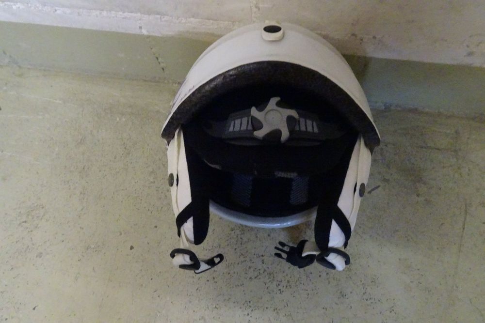 Kinder Skihelm 46N, hinten verstellbar 53 - 56 cm KU (Gebraucht) in ...
