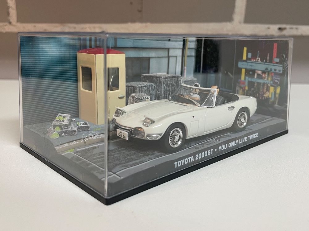 James Bond mini Diorama 1:43 - Toyota 2000GT | Kaufen auf Ricardo