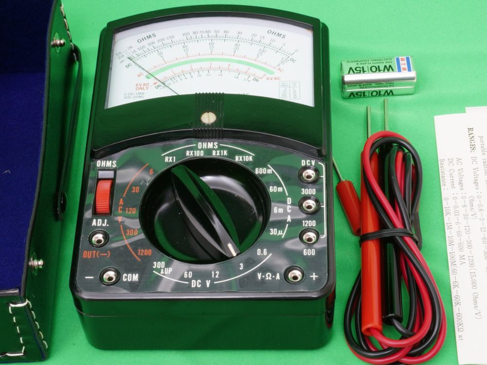 Analog Multimeter für Nostalgiker (NEU) (Neu und originalverpackt) in ...